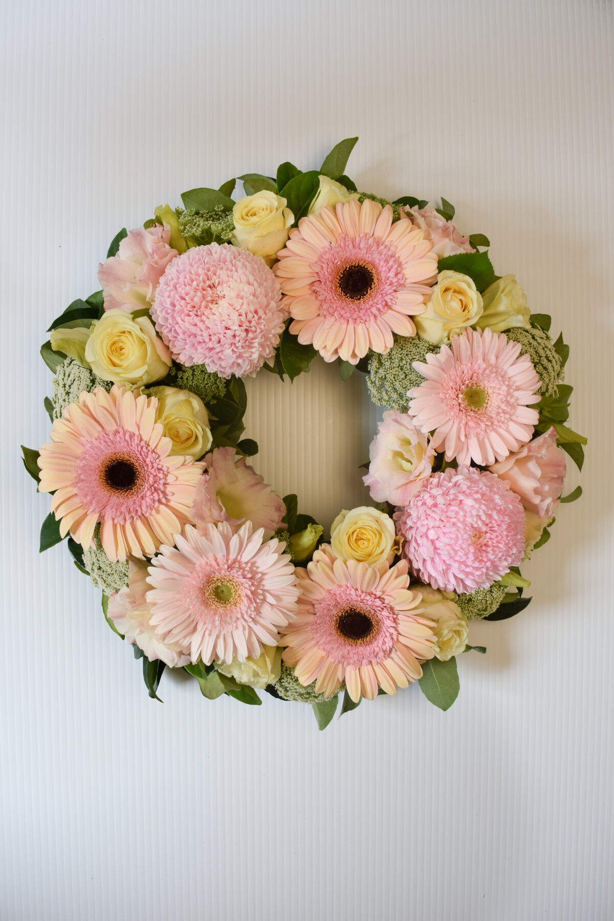 Wreath Pastel | White Flower Wreath | Pastel Wreath | Pastel Flower ...